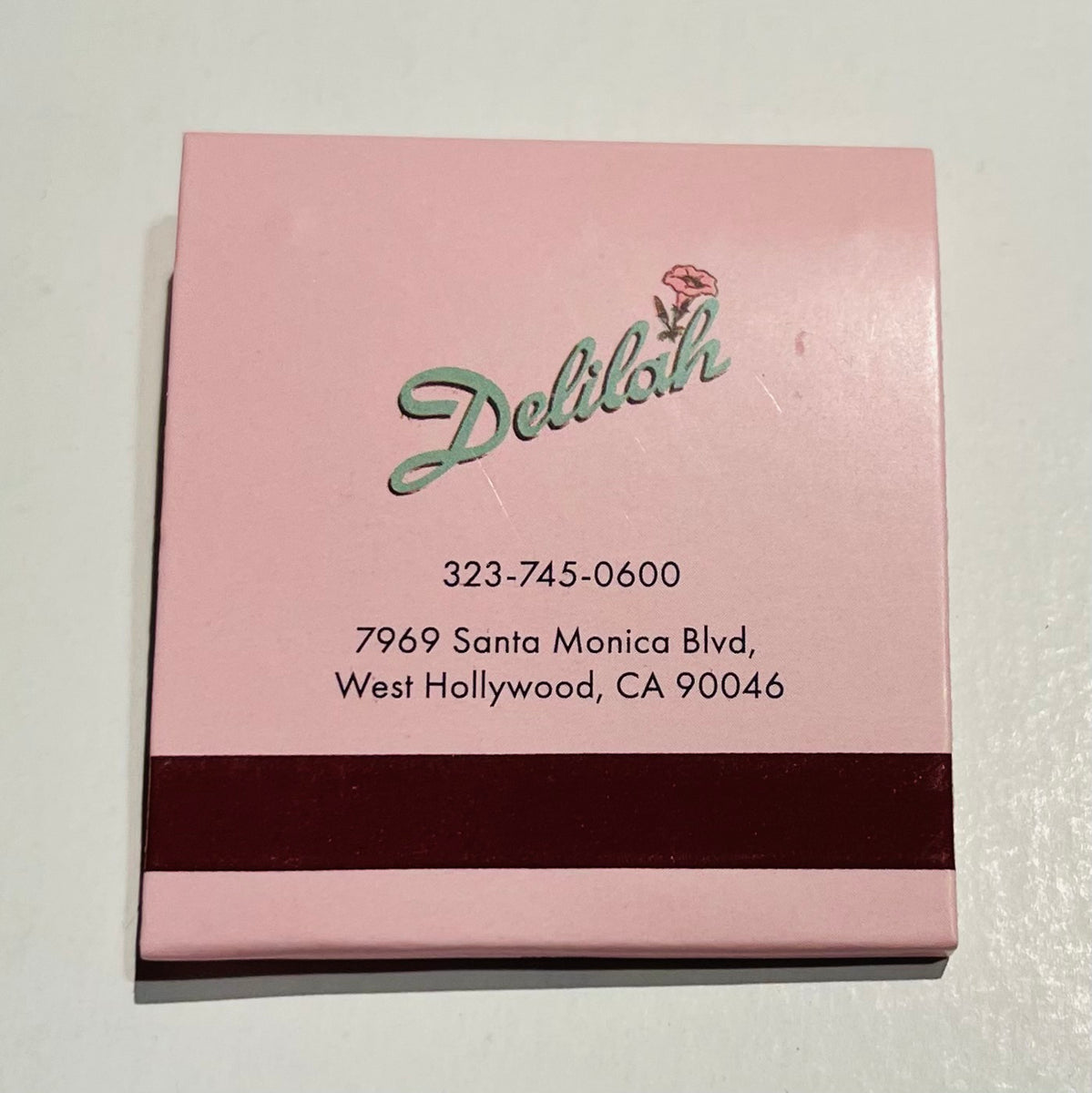 “Delilah LA” Retro Feature Matchbook – FeatureMatchbooks
